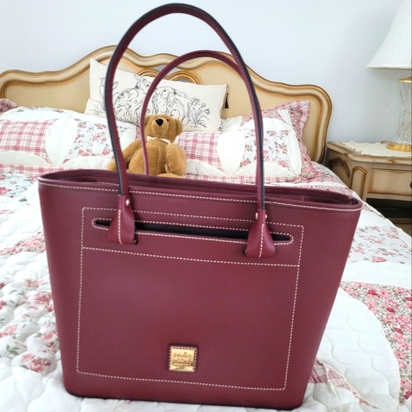 Dooney & Bourke | Bags | Dooney Bourke Burgundy Leather Tote Purse | Poshmark
